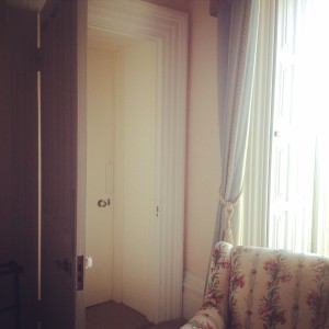 Inter-connecting Doors : Lady Carnarvon